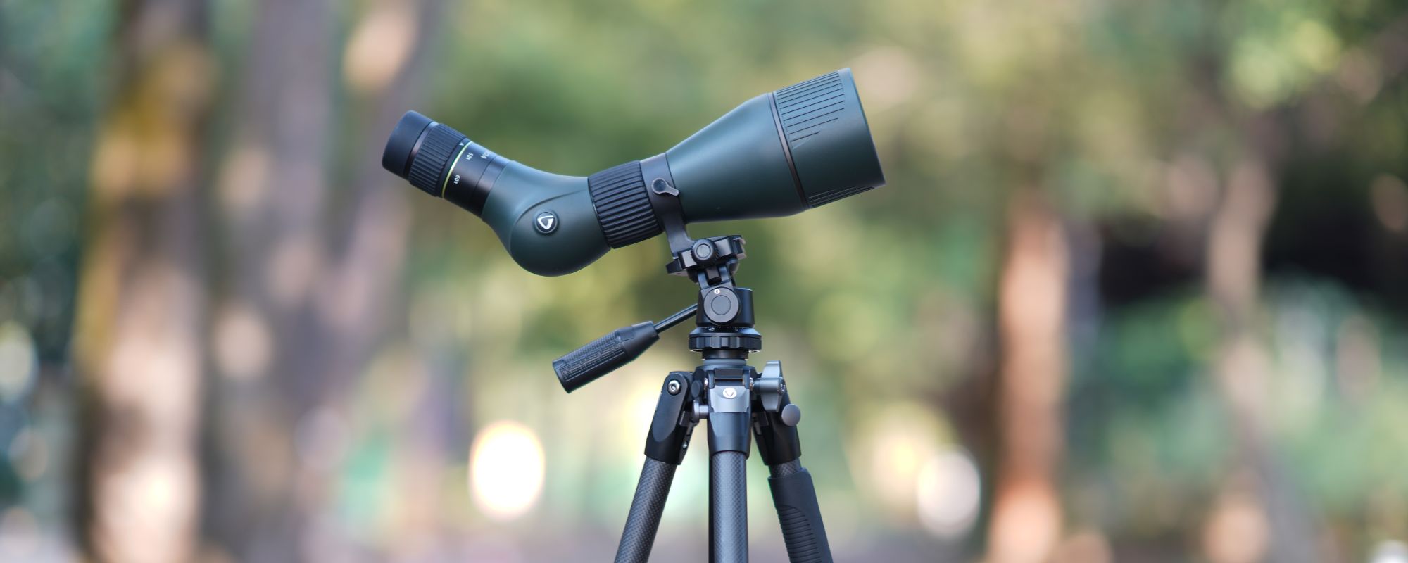 Best Tripod: Travel Sized Spotting Scope Tripods – Vanguard World UK